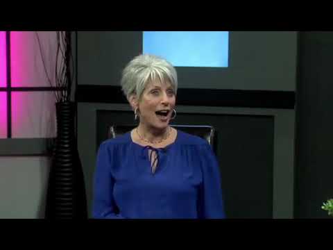 Edwards Empowerment Talks: DeEtte Sauer - YouTube