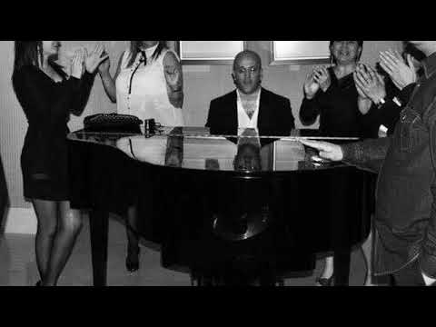 Deniz AKGÜL- Ben Yoruldum Hayat