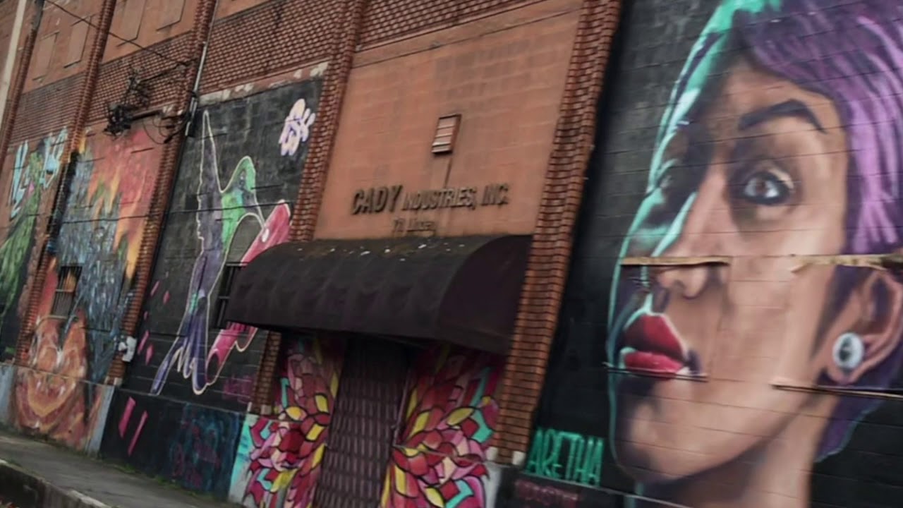 Downtown Memphis Mural Wall - YouTube