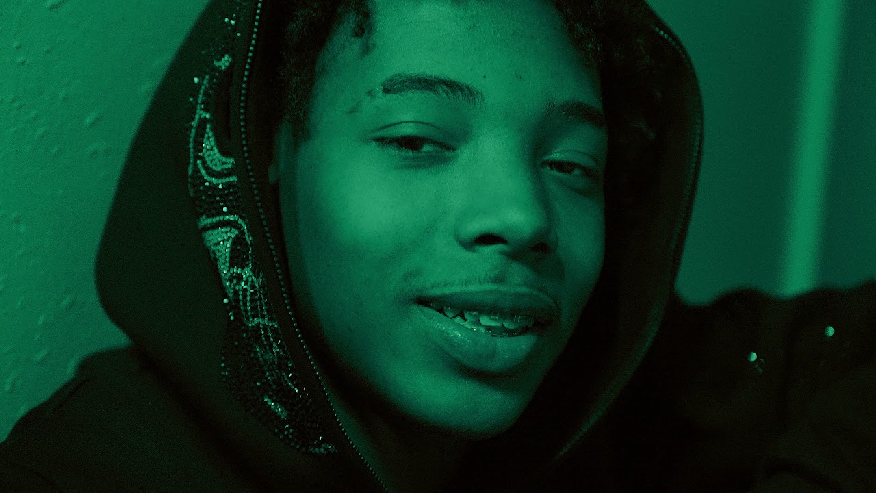 Lil Rockstar - Worth the wait (Official Music Video) - YouTube