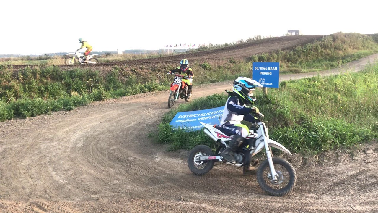 Jamie de Groot trainen in Lelystad #crossbaan #hursqvarna50cc - YouTube