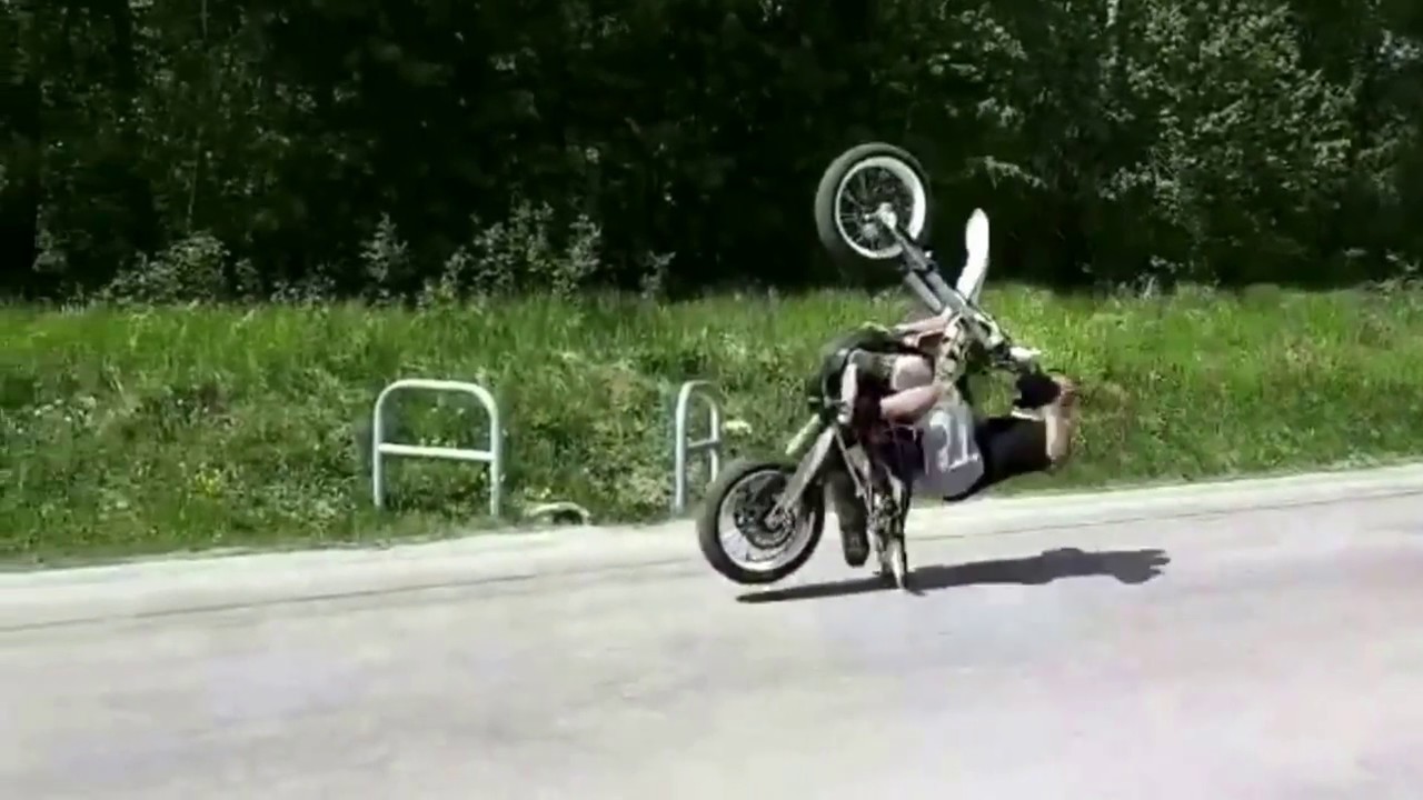 EPIC MEET wheelie fail ashman46 - YouTube