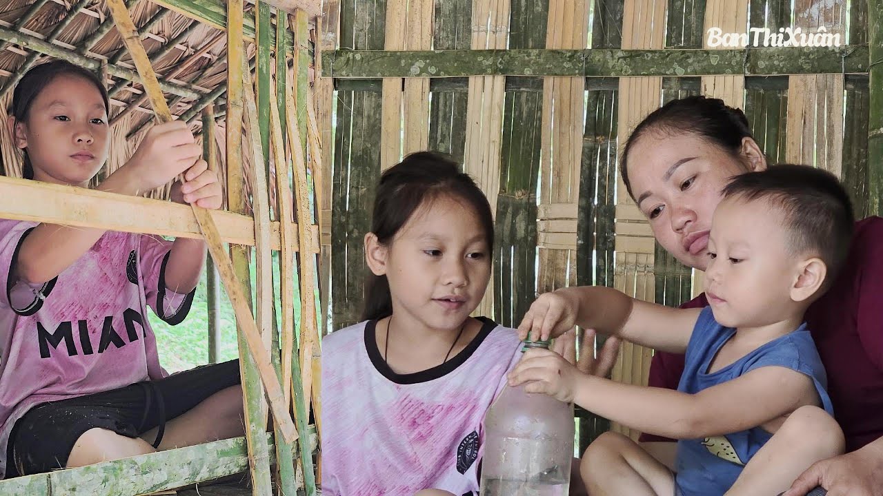 A girl's unique way of building a house wall - YouTube