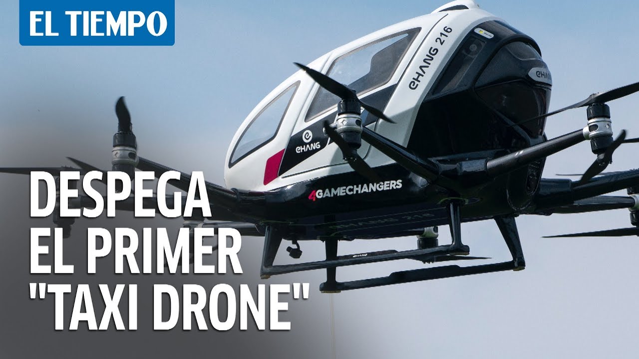 Un "taxi dron" despega en Viena - YouTube