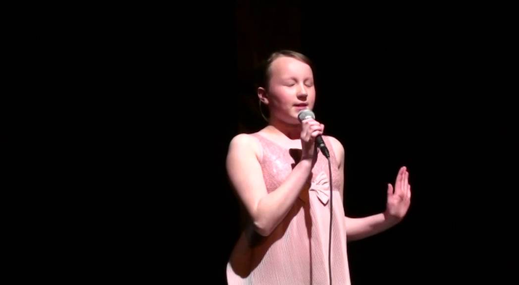 Anne Marie Gray -- Singer - YouTube