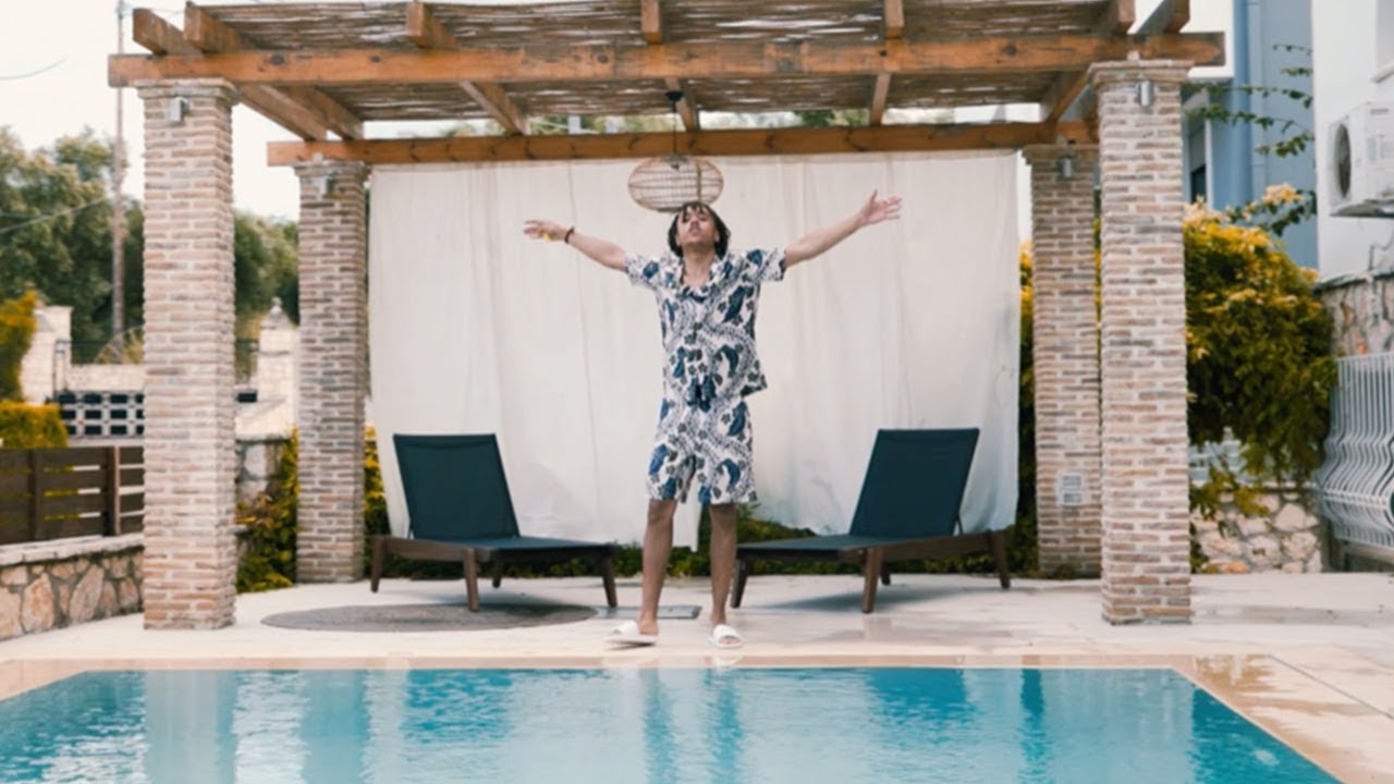 Nafe Smallz - Steppin In Sauce (Official Music Video) - YouTube