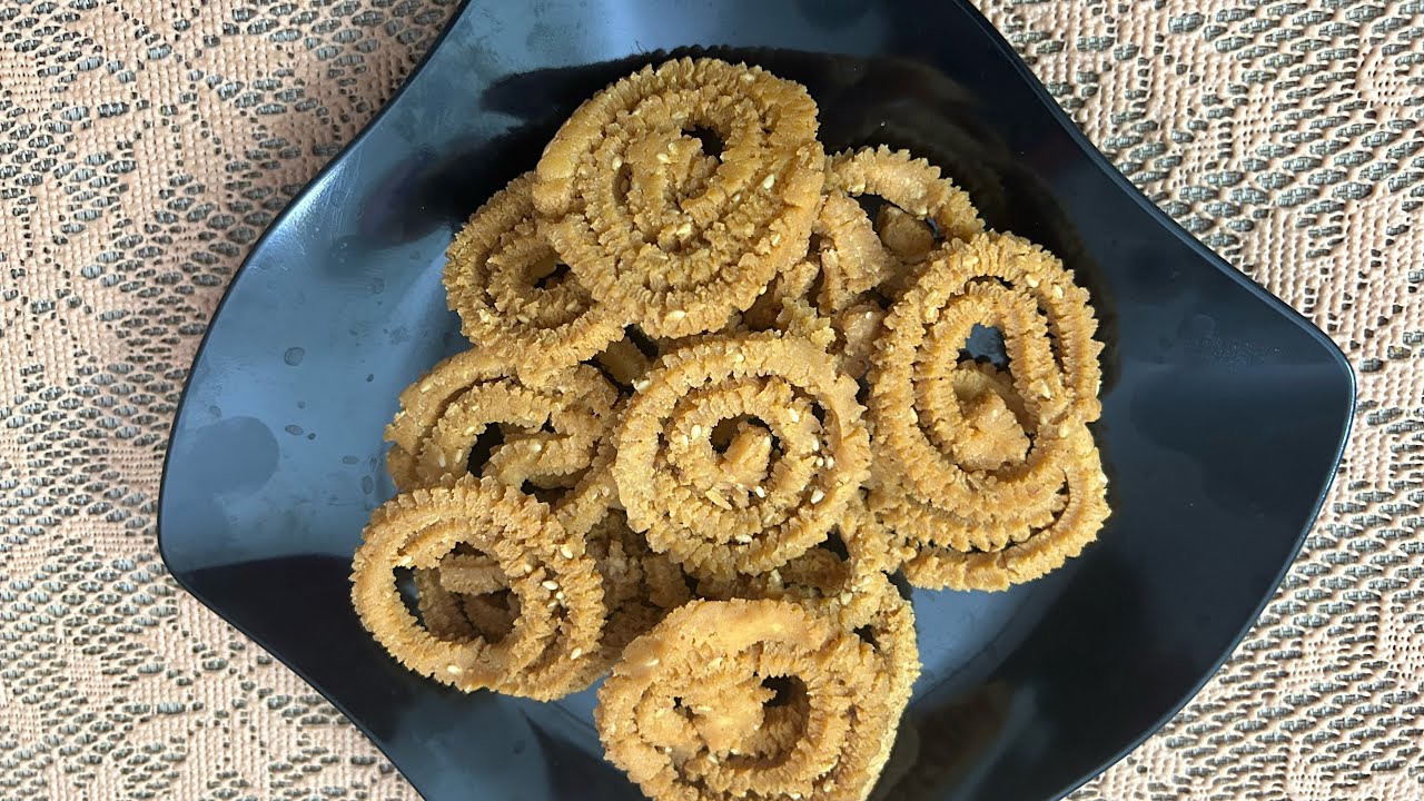 Instant Chakli || Holi Special Namkeen - YouTube