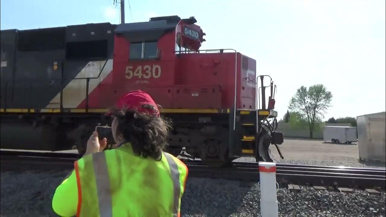 CN 5462 SB "Woodtick" L564 Power Move at Ladysmith, WI feat. @the_atsf_railfan2926 on 5-18-24 ...