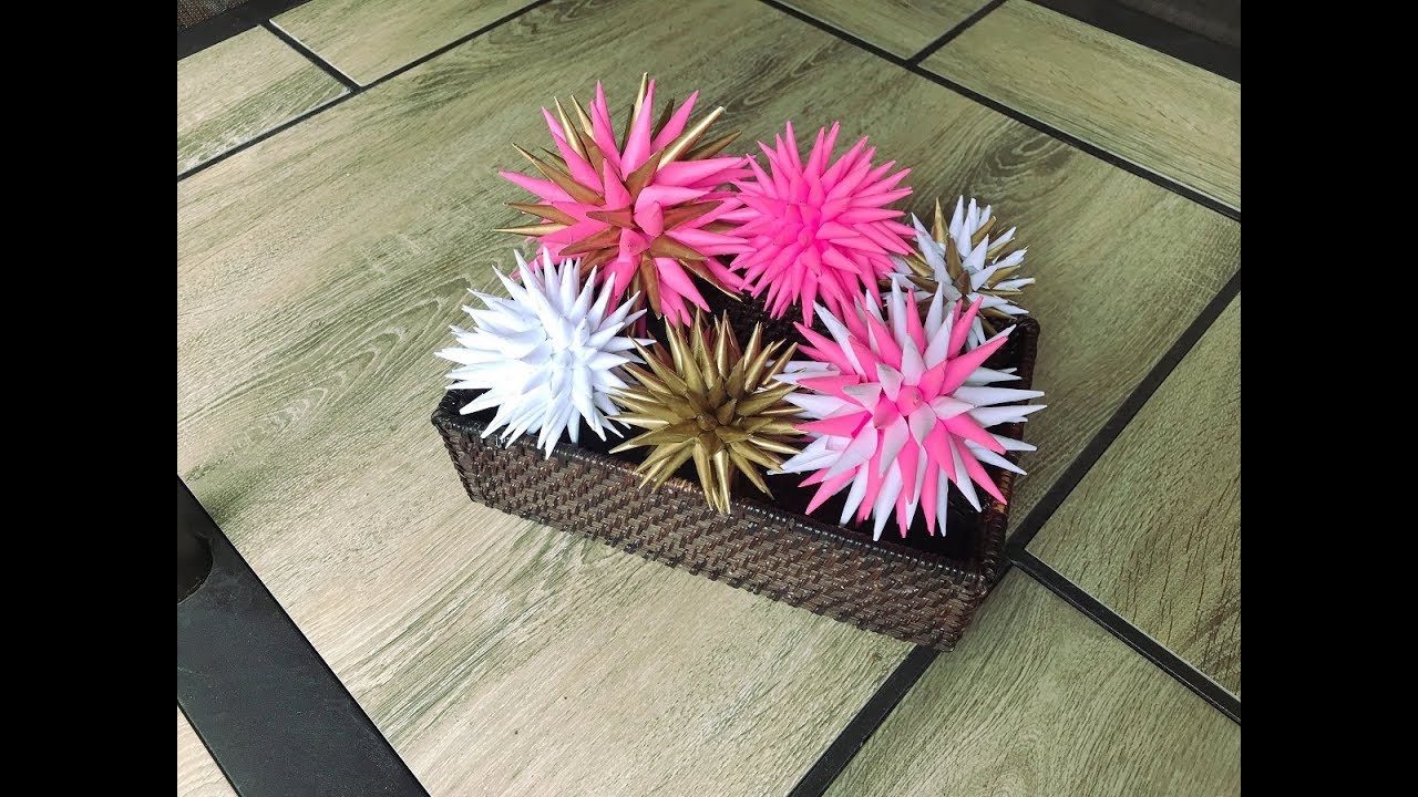 How to make a paper spiky ball decorative - YouTube