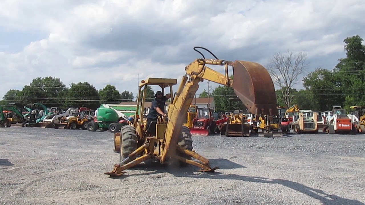 Ford 445 Tractor Loader Backhoe - YouTube