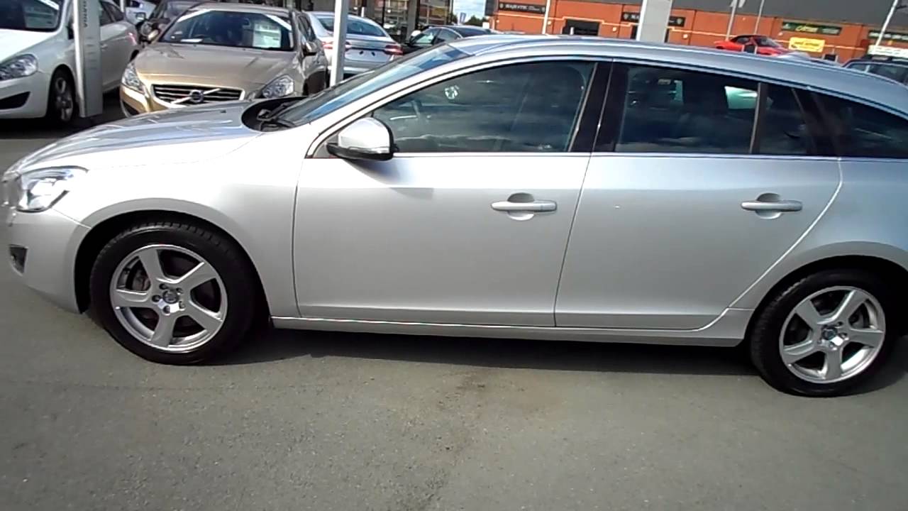 Rybrook Volvo V60 D5 Geartronic SE Lux - YouTube