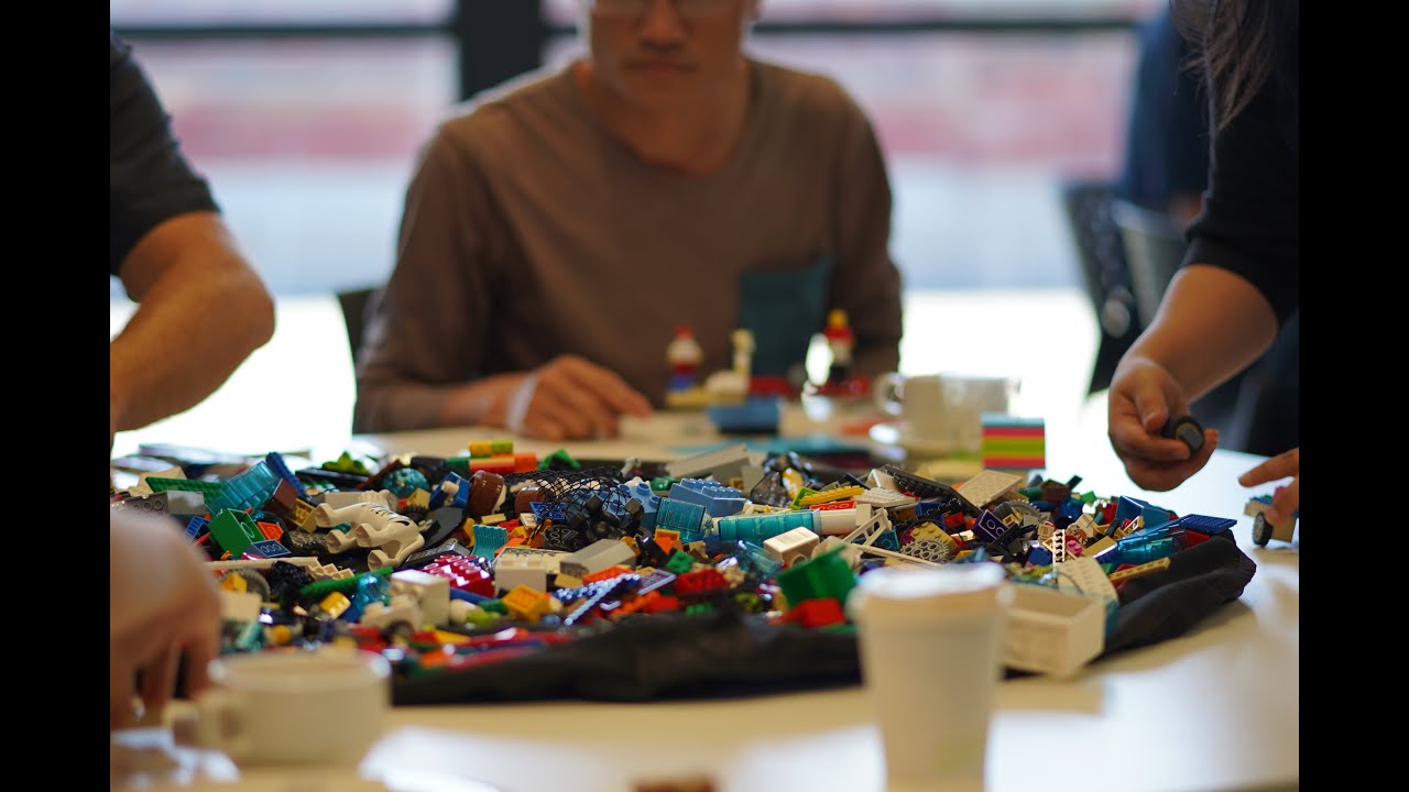 What LEGO do you need for the LEGO Serious Play Method? - YouTube