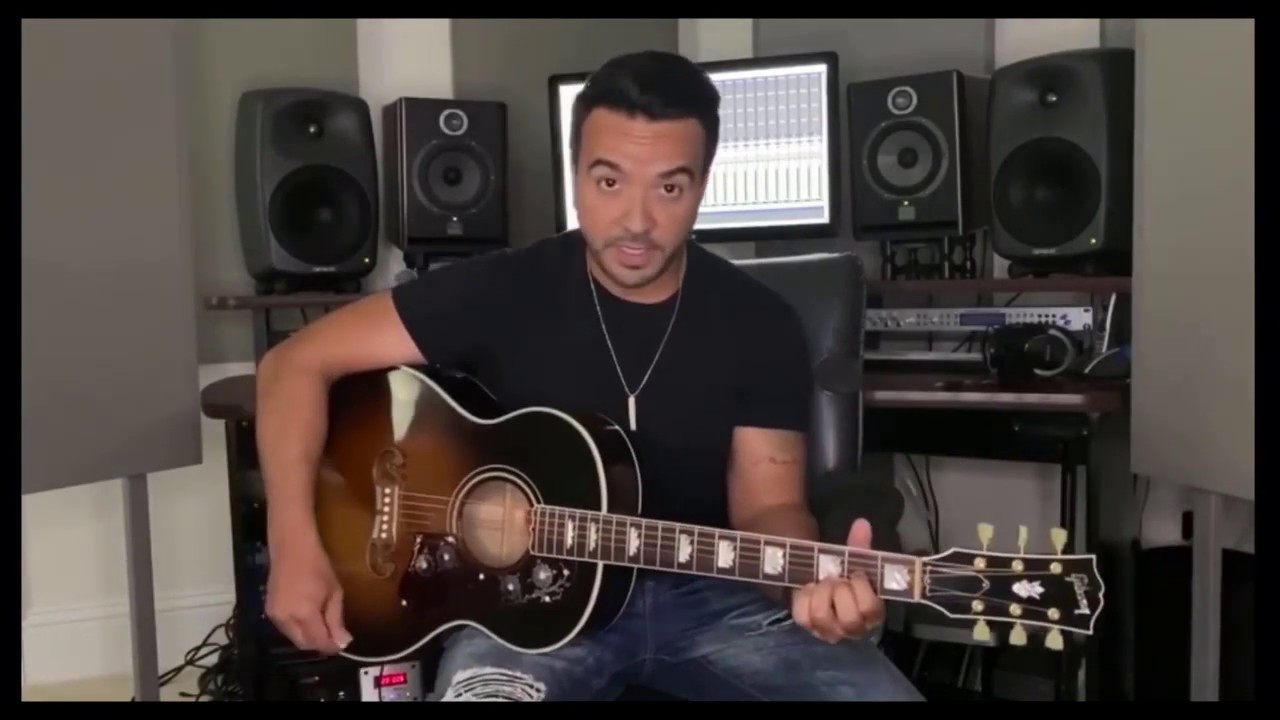Luis Fonsi - No me doy por vencido (Acústico - En vivo) - YouTube