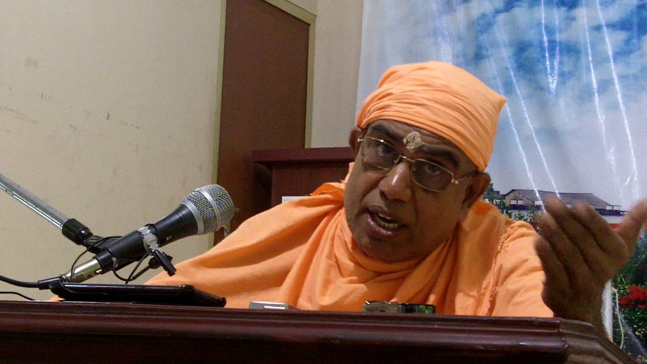 Swami Nirmalananda Giri Maharaj | Yogavasishtam May 2014 Part 2 - YouTube