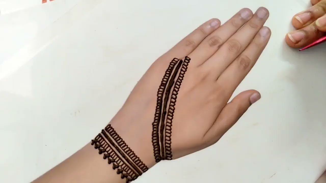 Stunning Henna Art for Beginners | Step by Step Henna Design Tutorial ...