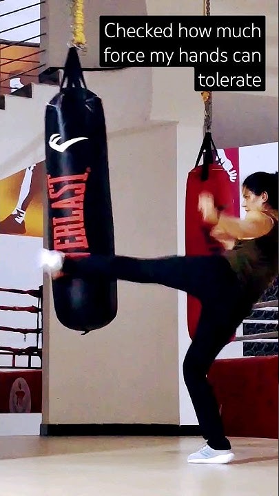 Let's see how far I can go #shorts #kickboxing #youtubeshorts #punch #practice - YouTube