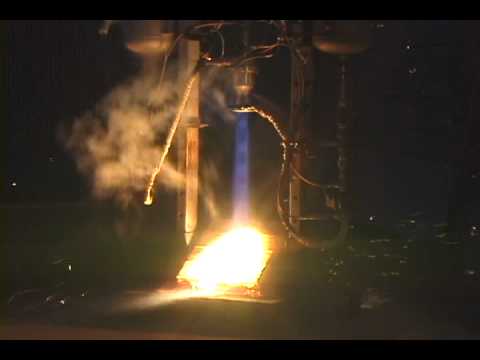 Liquid oxygen and alcohol rocket engine 2005/05/03 - YouTube