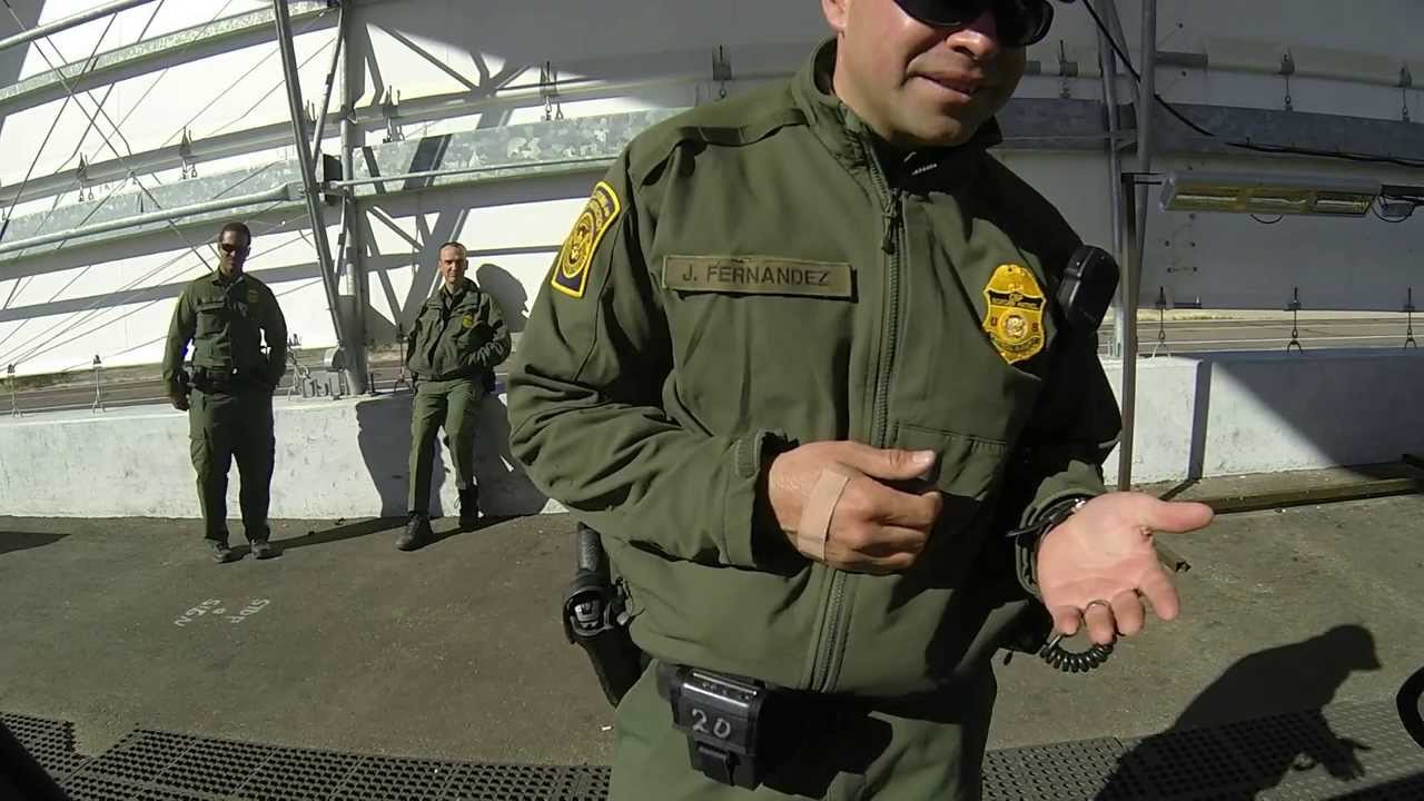 Do you Talk? Border Patrol Potty Stop - Mexican Standoff at the ...