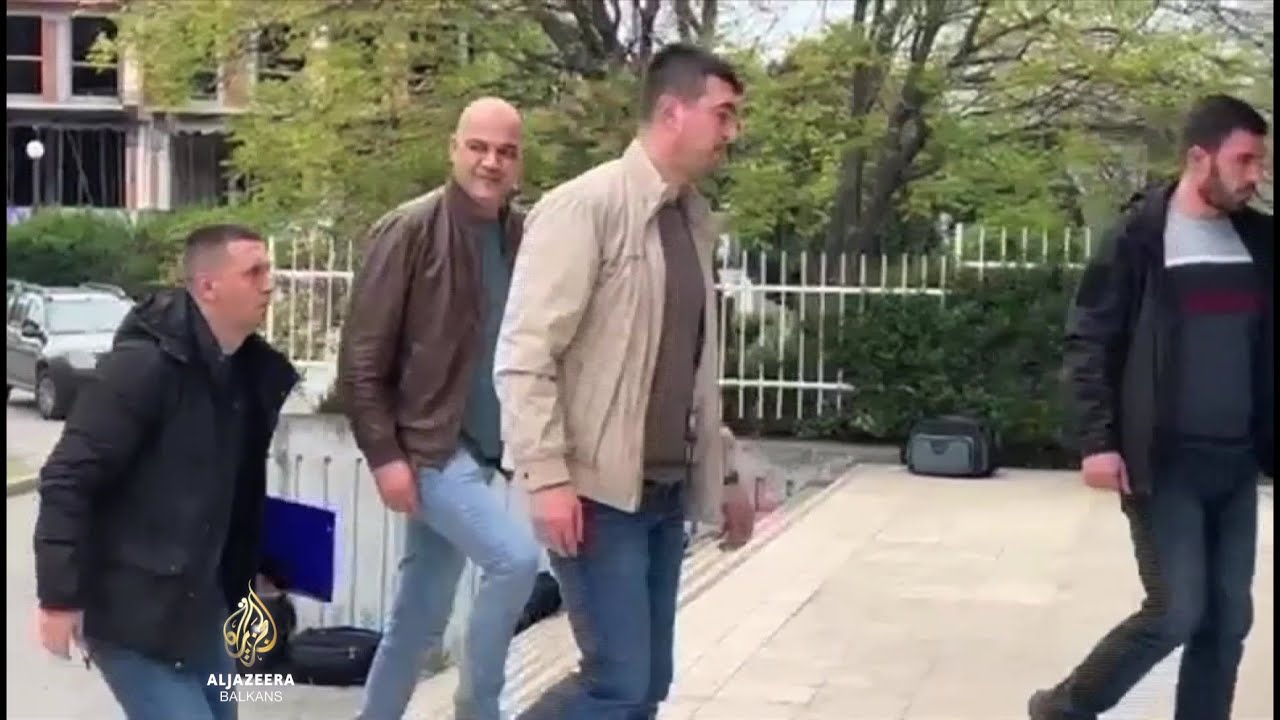 Predsjednik opštine Budva iz zatvorske ćelije potpisuje platne liste ...