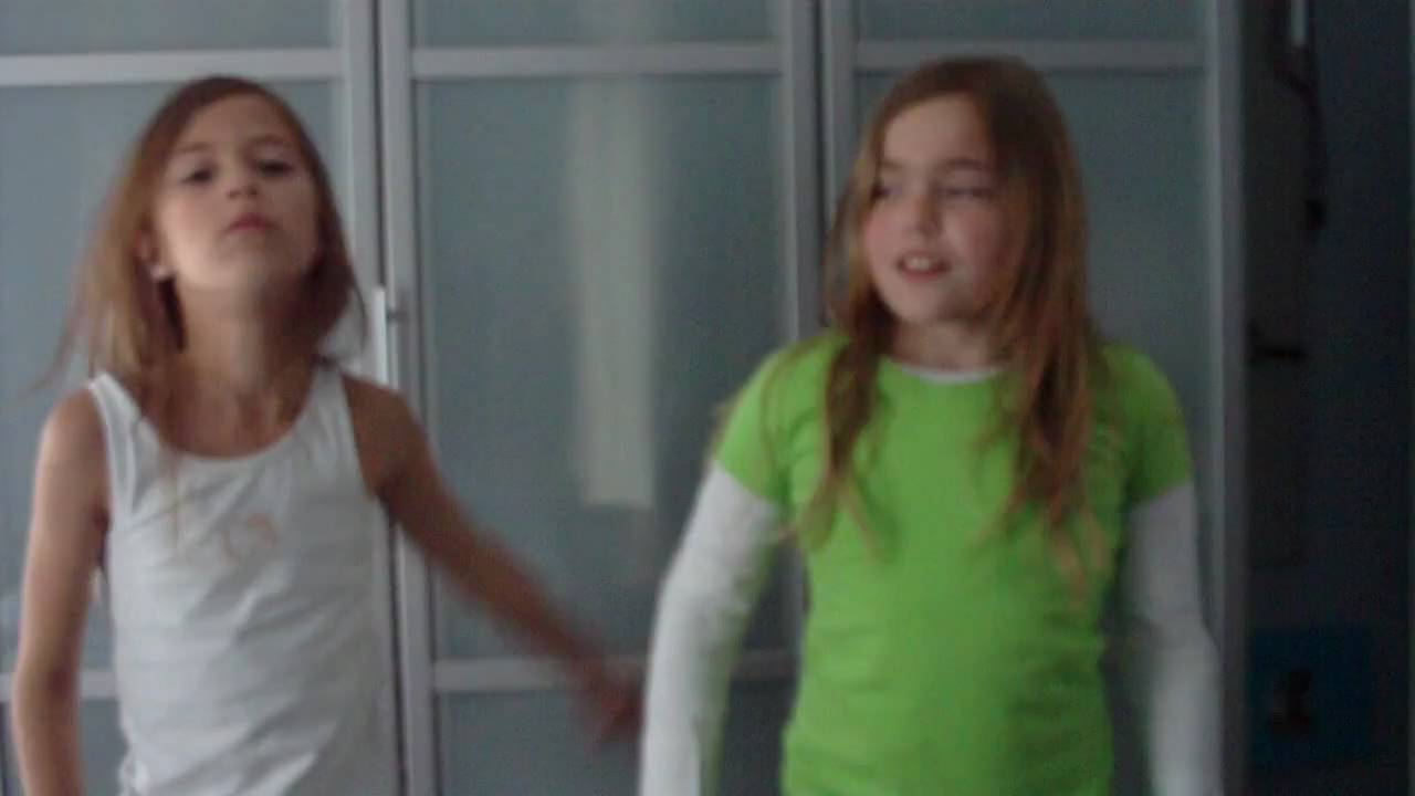 The Perry Twins - YouTube