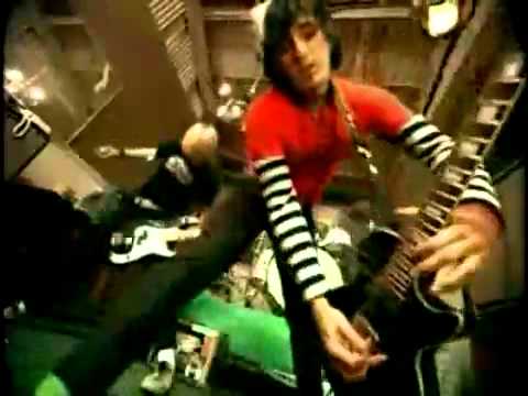 Sugarcult - Bouncing Off The Walls Music Video - YouTube