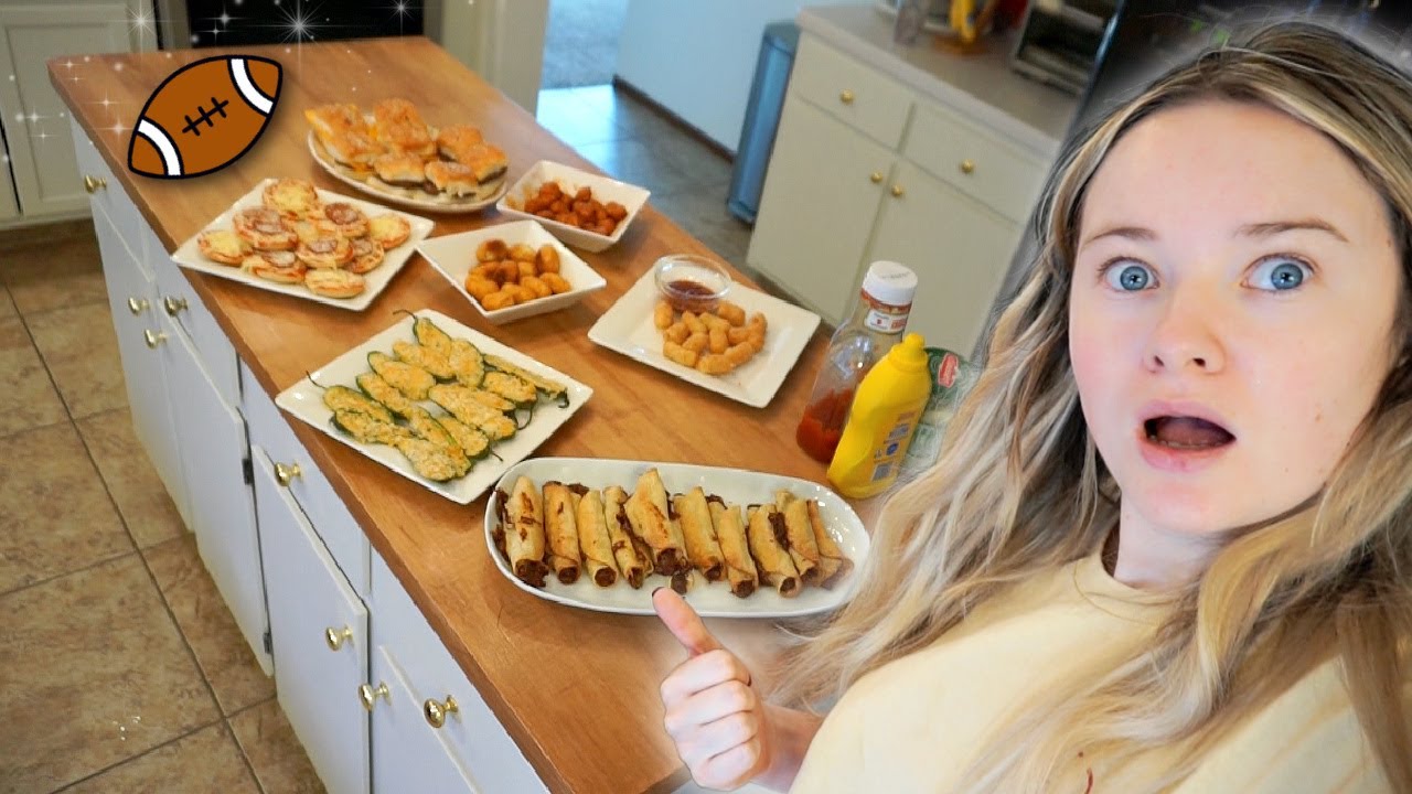 MAKING SUPERBOWL SUNDAY SNACKS 🏈 🍕 | daily vlog #196 - YouTube