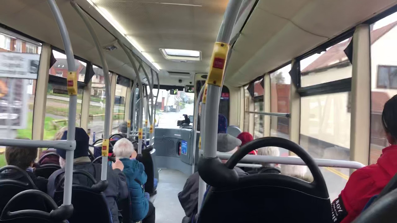 Diamond Bus 30970 Optare Versa YJ57 XYV - YouTube