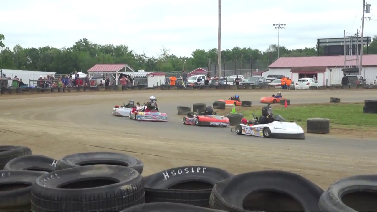 6-2-18 Stateline Speedway Karts Green Clone Feature - YouTube