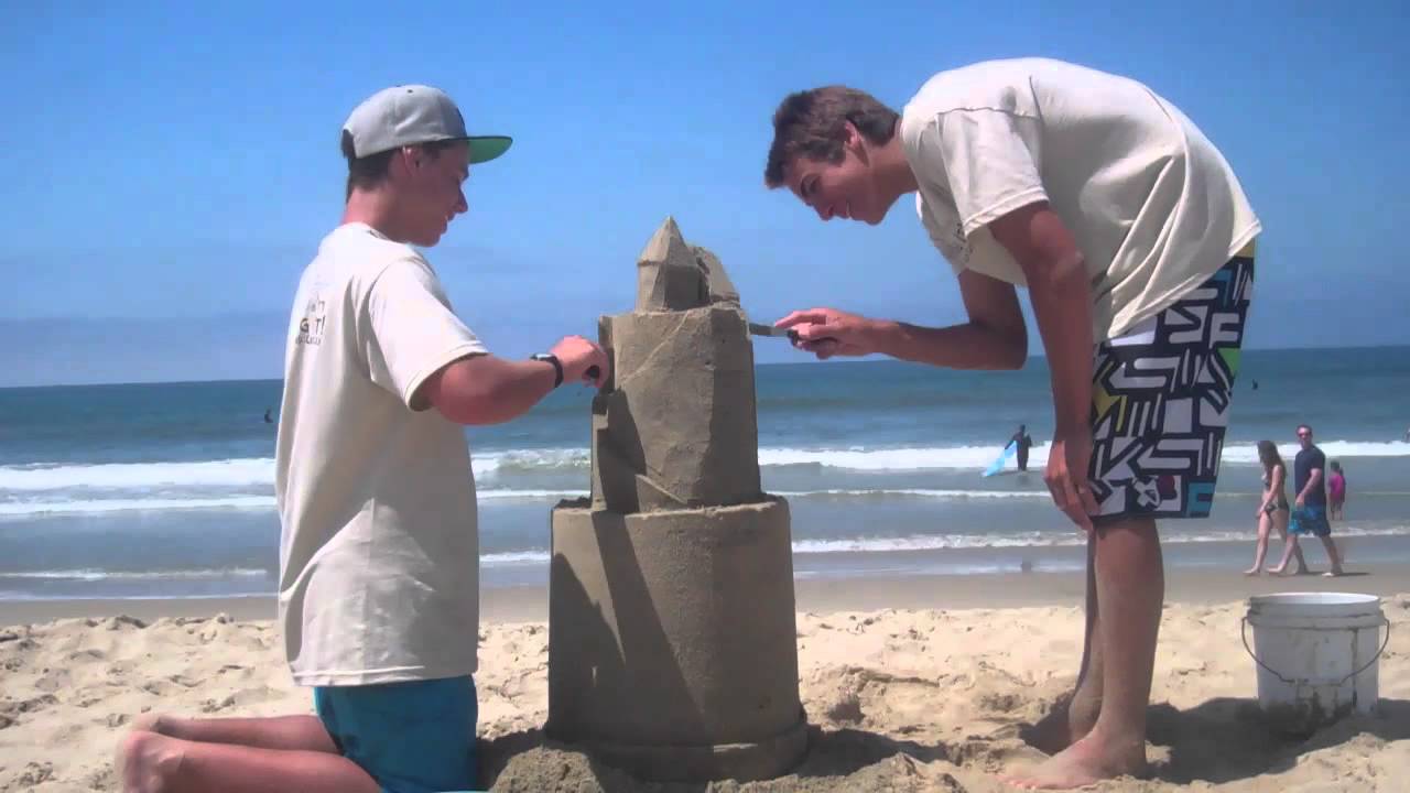 DIG IT SANDCASTLES! - YouTube