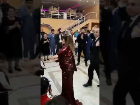 Aktrisanın qızının toyunda möhtəşəm RƏQSİ