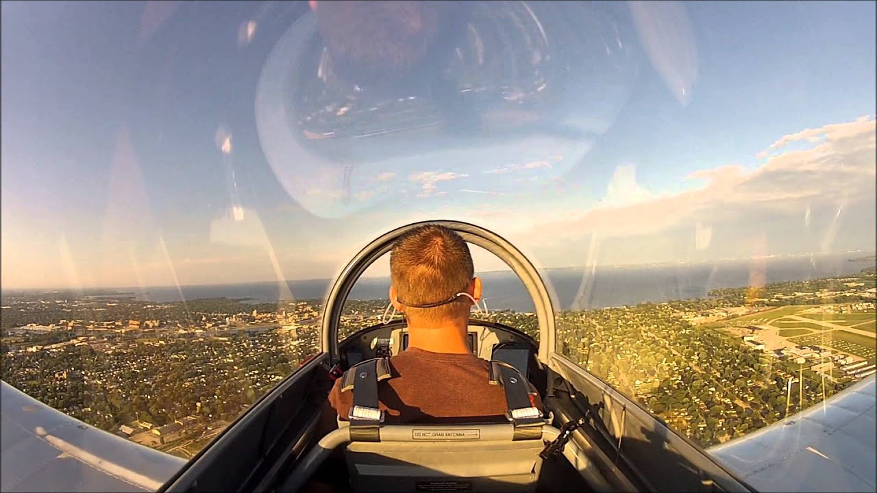 Oshkosh 2013 Arrival - Runway 27 - YouTube