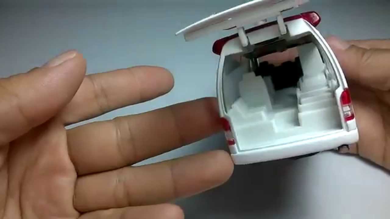 Toyota Himedic Ambulance - YouTube