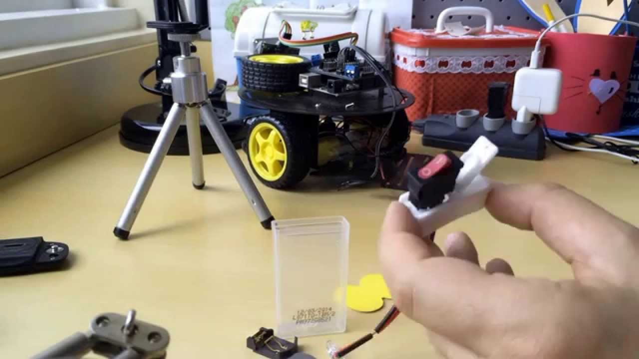 Tic tac flash light - YouTube