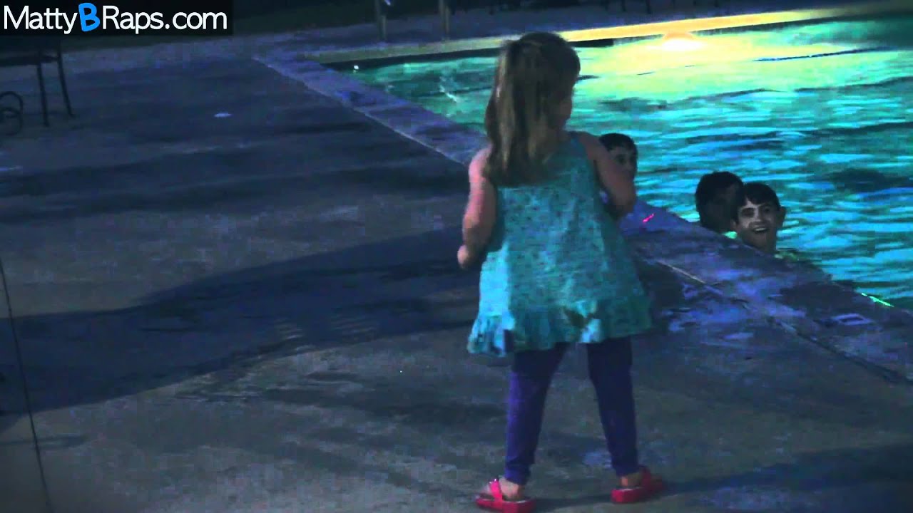 MattyB Performs At Pool Party! - YouTube