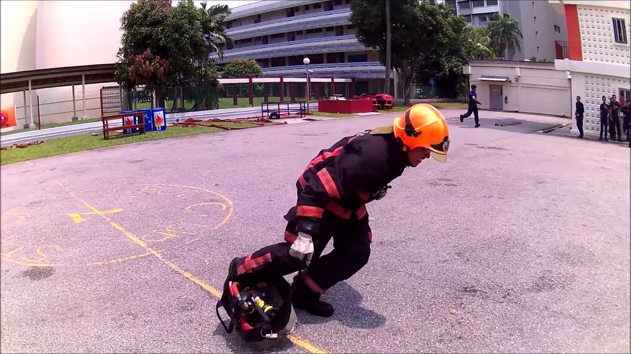 SCDF Fireman Challenge at Jurong Fire Station. - YouTube