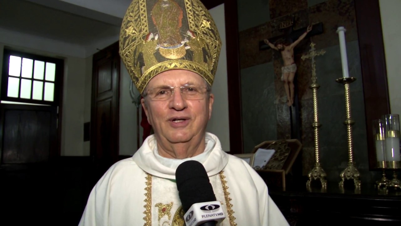 Dom Fernando Rifan - Novenário do Santíssimo Salvador 2018 - YouTube