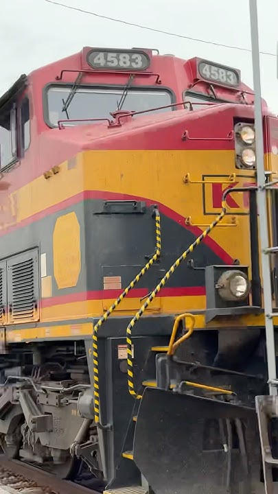KCS 4583 mid Dpu on 247 past Grayland - YouTube