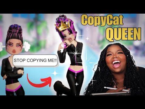 Copycat Queen in Dress To Impress: I STOLE Every Look 👗✨