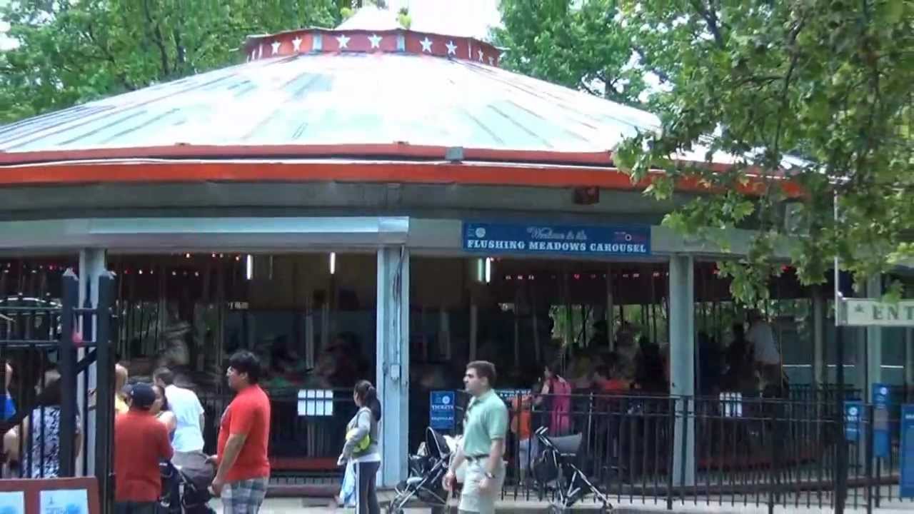 Flushing Meadows Carousel- 2012 season - YouTube