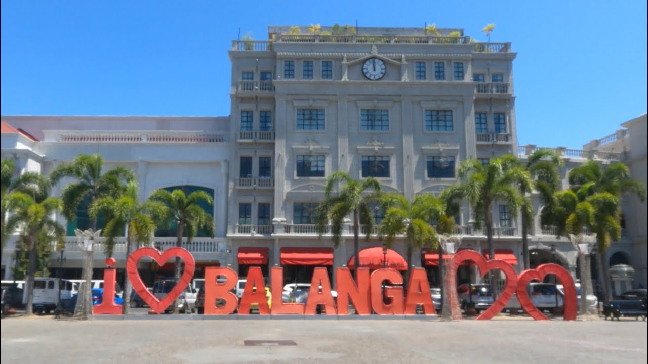 REAL PHILIPPINES AT BALANGA CITY OF BATAAN | WALK TOUR - YouTube