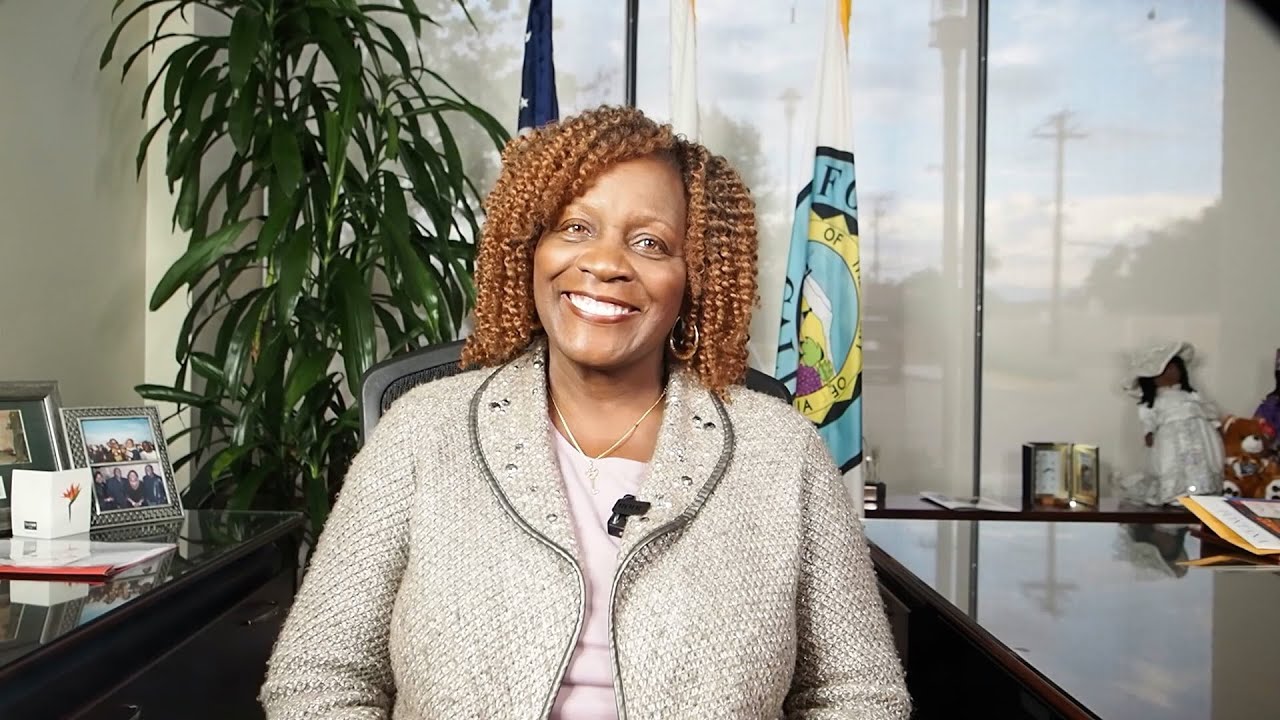 Mayor Monday | Oct 17 - YouTube