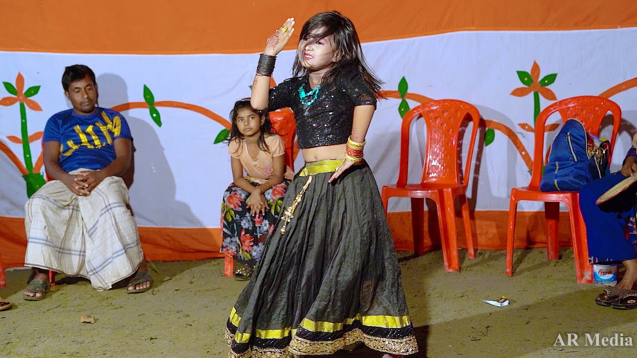 Golapi Golapi Tor Gal Golapi Bangla Dance | Wedding Dance By Bidya Moni ...