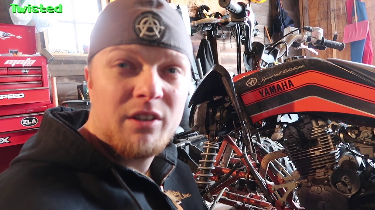 Yamaha Raptor 250 Crank case cover replacement - YouTube