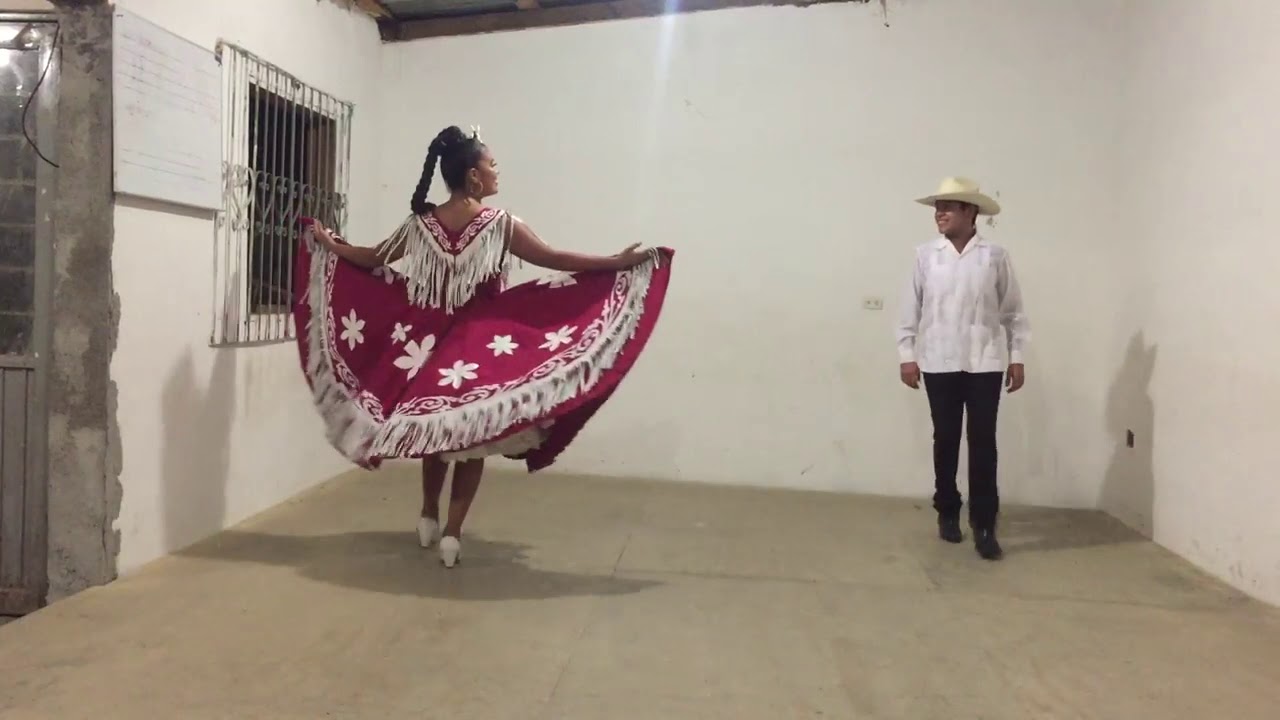 Huapango Huasteco - El Framboyan - YouTube