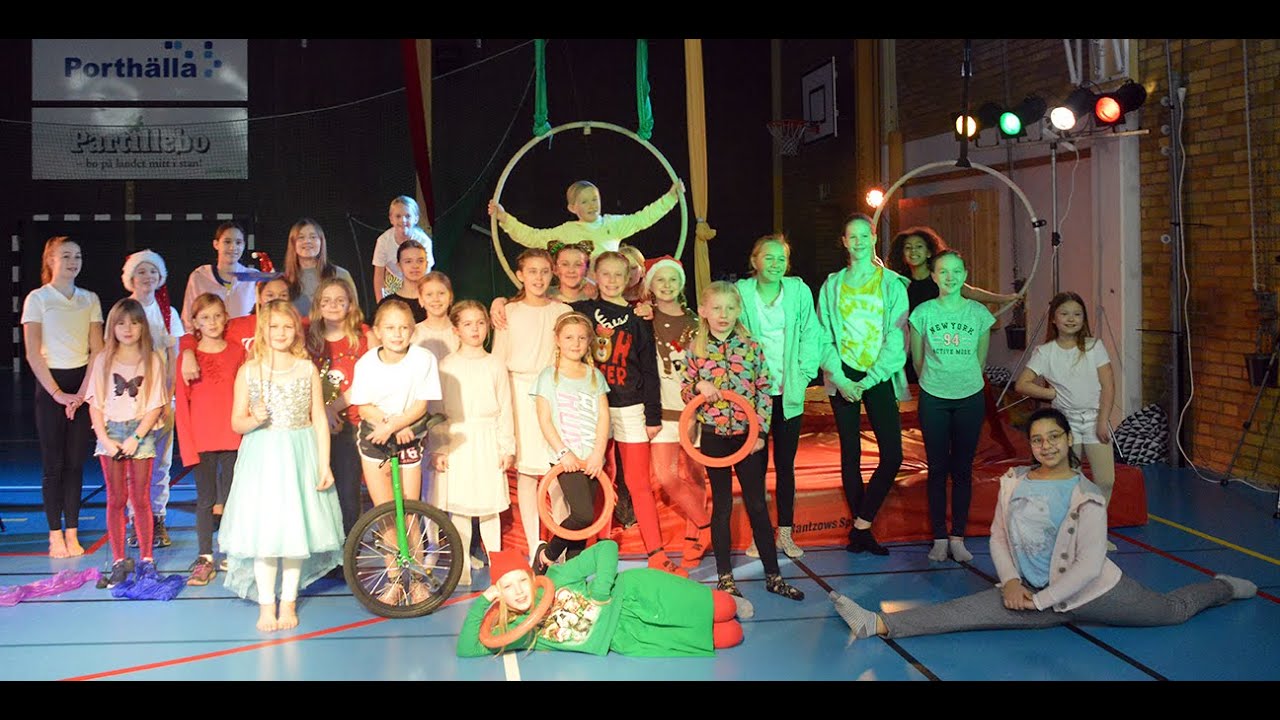 Cirkus Draken Julshow 2020 - YouTube