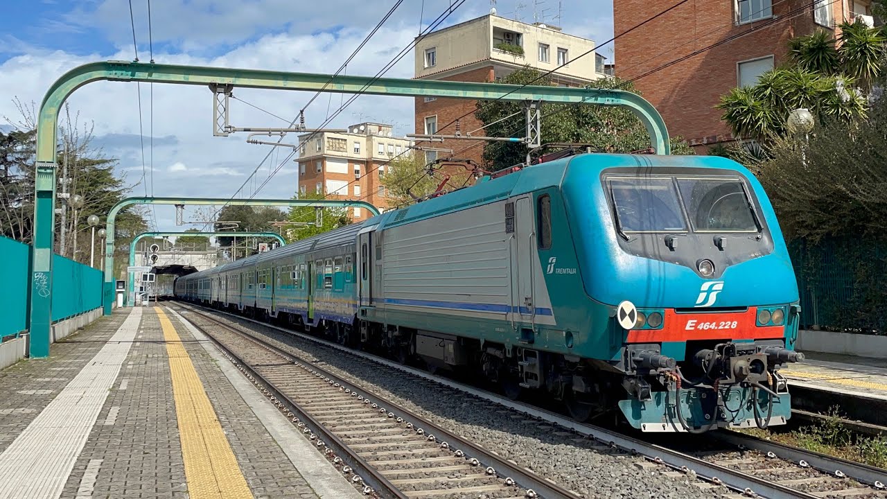 E464 XMPR + MD + E464 DTR in transito veloce a Roma Monte Mario sulla ...