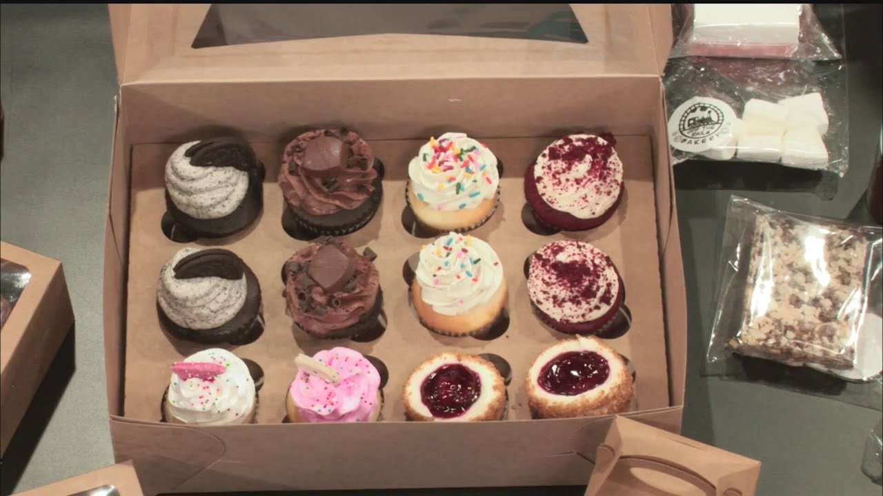 Ozarks FOX AM: Off the Rails Bakery - YouTube