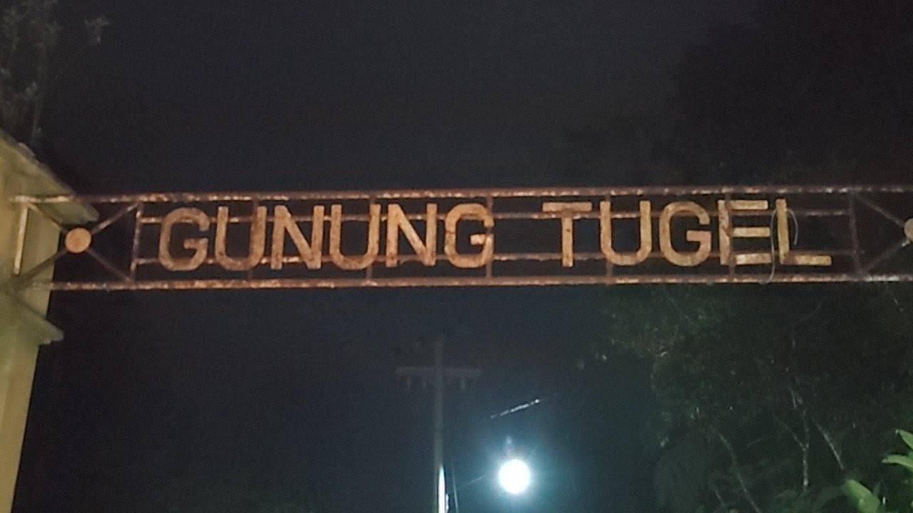 MANTAP NIH || Angkernya Gunung Tugel Purwokerto Banyumas ||🔴LIVE - YouTube