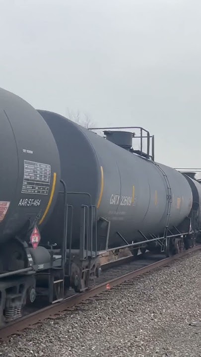 NS AC44C6M Leads NS Z4K (extra 64K) At South Plainfield With KCS SD70ACe Trailing - YouTube