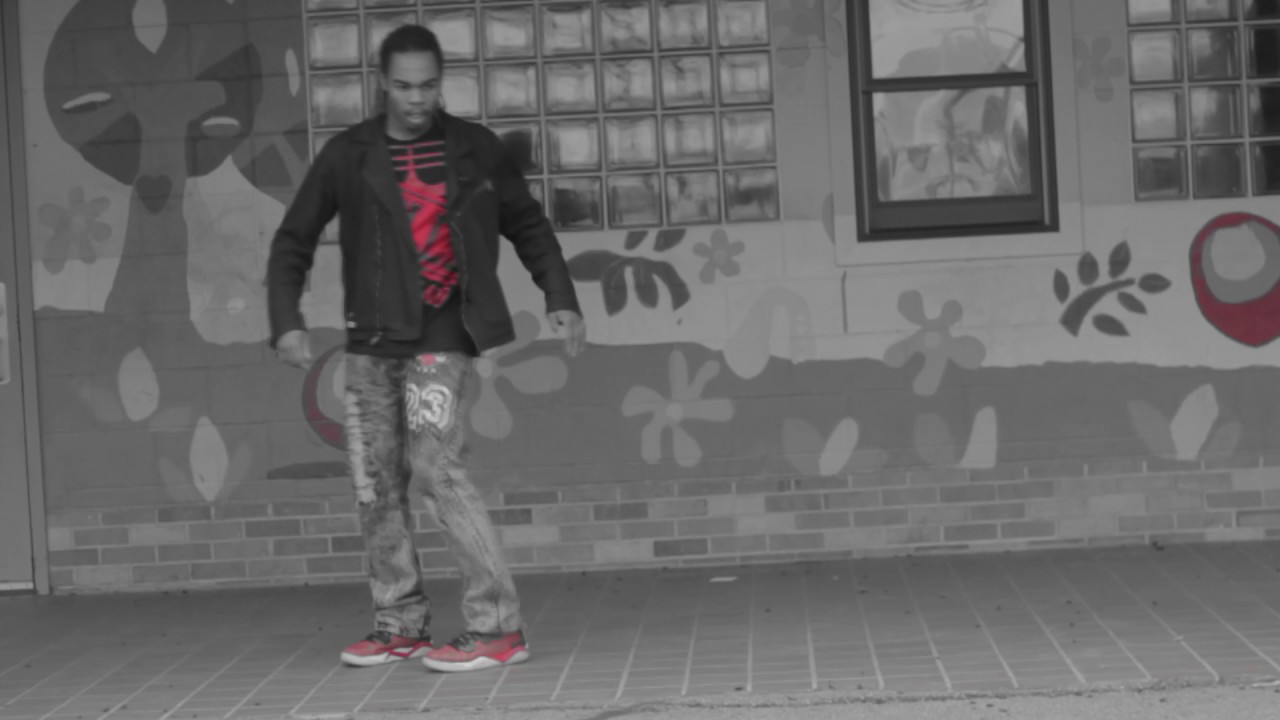 Minnesota Footwork | G-Tone (DJ Clent Back Up Of Me) - YouTube